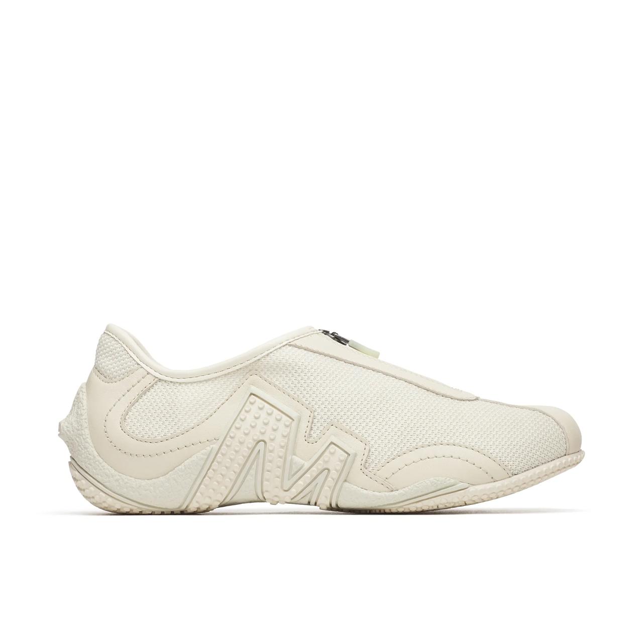 Women's Relay Fly Zip Casual Sneakers | Merrell